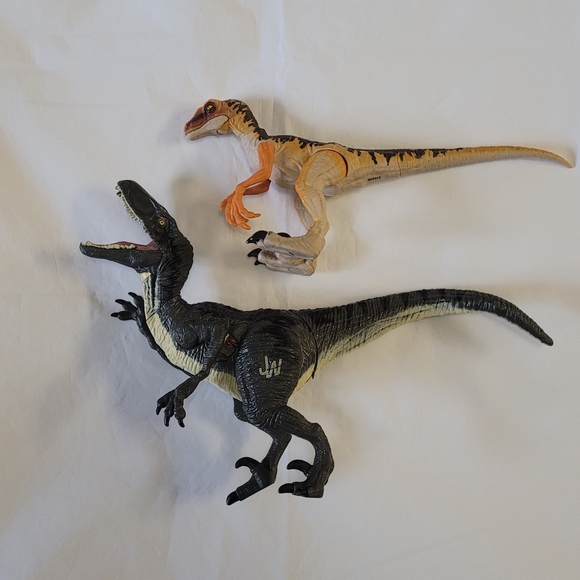 Jurassic World | Toys | Mattel Jurassic World Raptors Lot Of 2 Blue ...